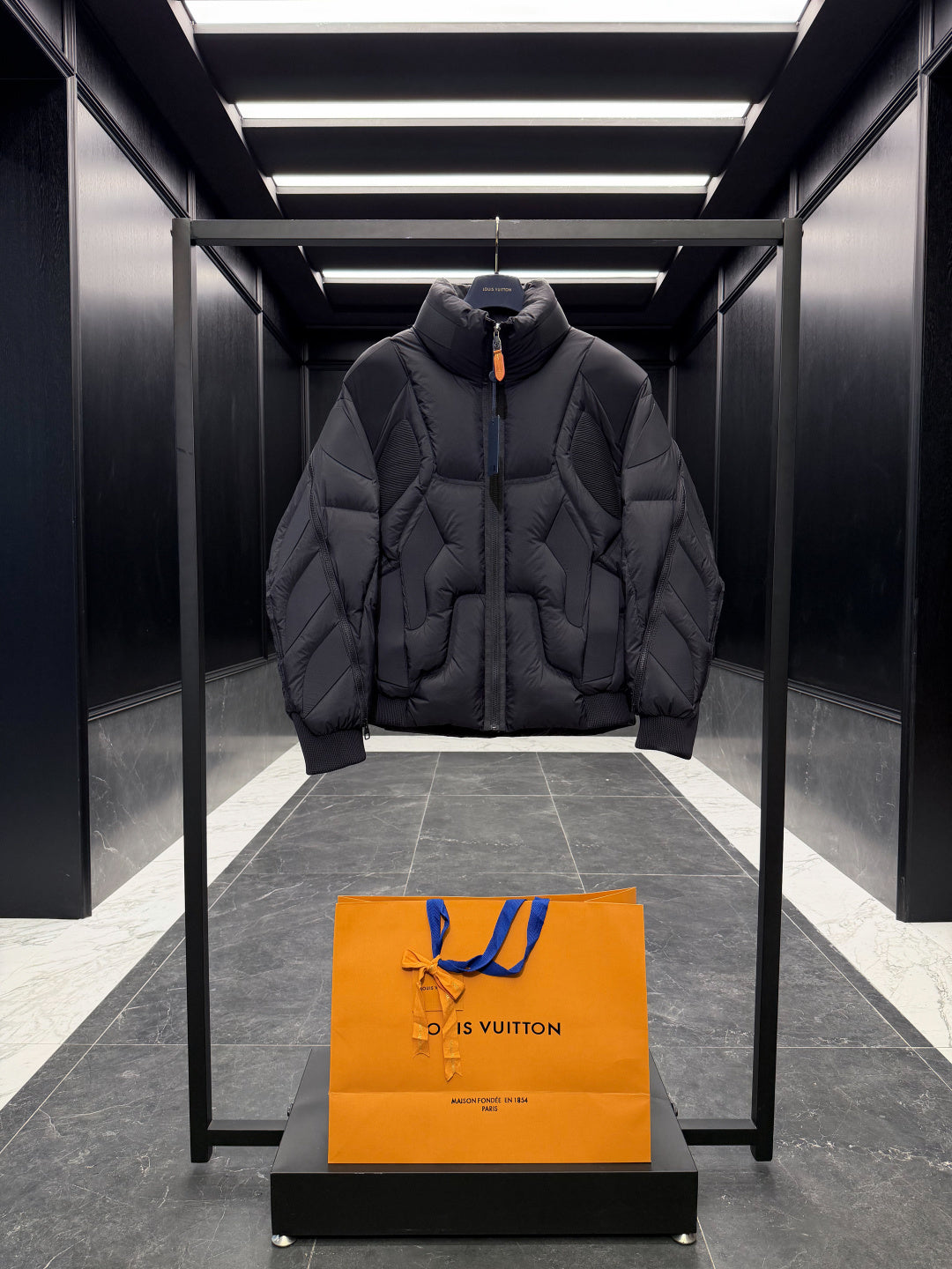 Louis Vuitton Mont – Monzo Brands