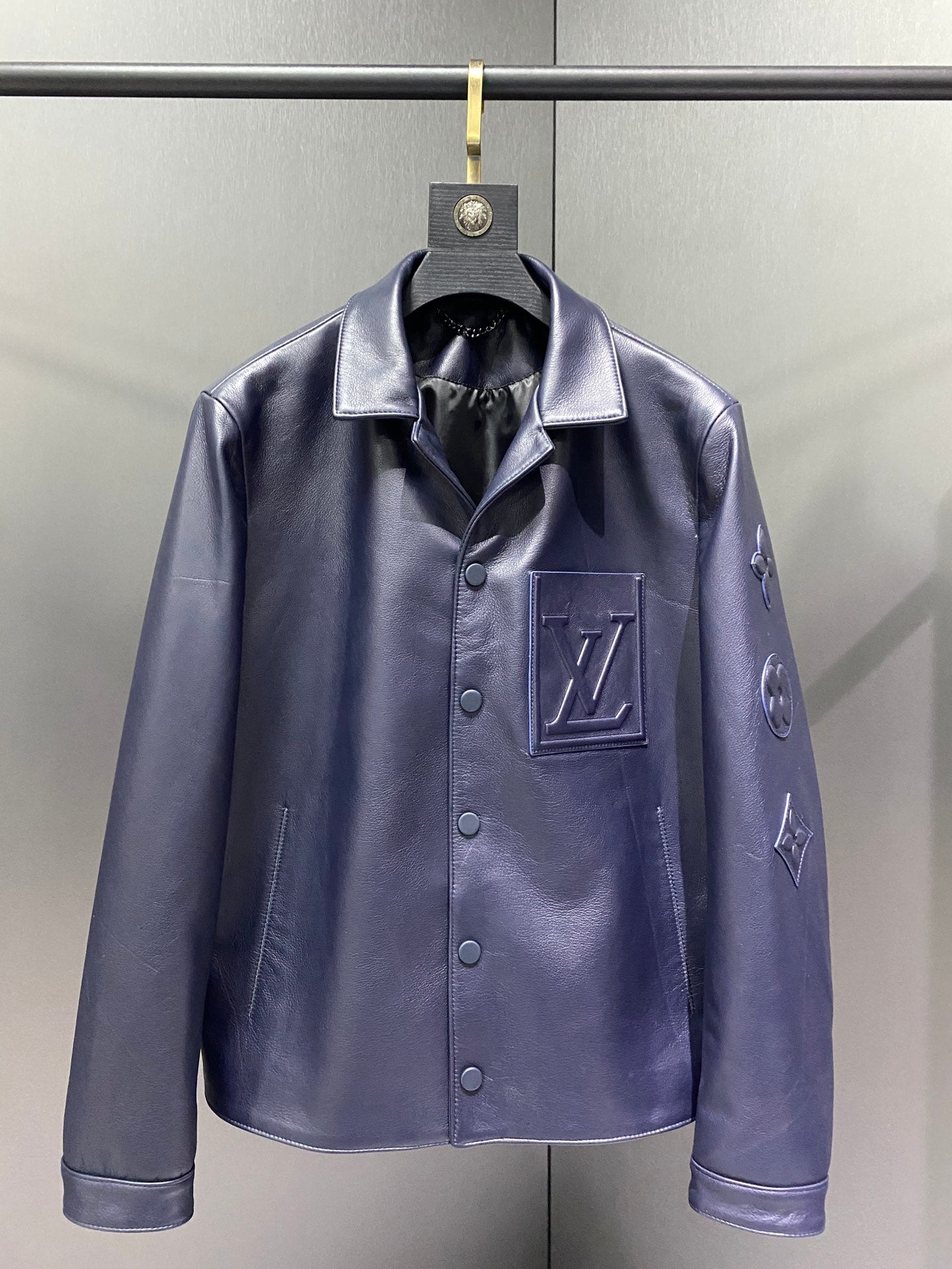 Louis Vuitton Deri Mont – Monzo Brands